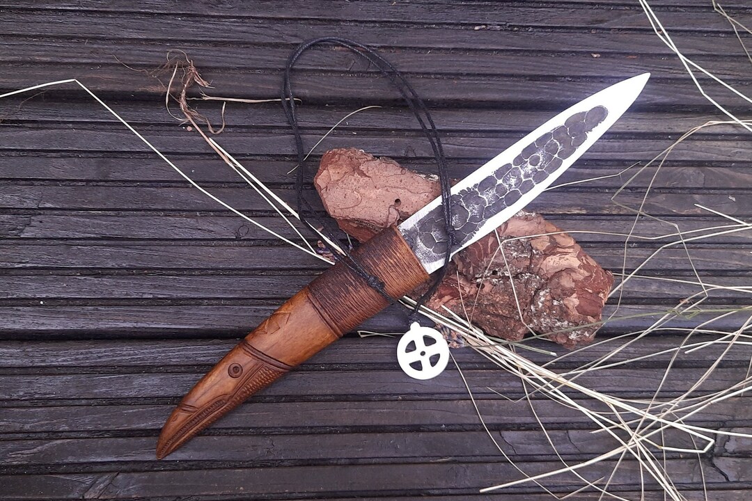 VIKINGS OFFER: Hand-forged Norse Vikings Knife Highly - Etsy