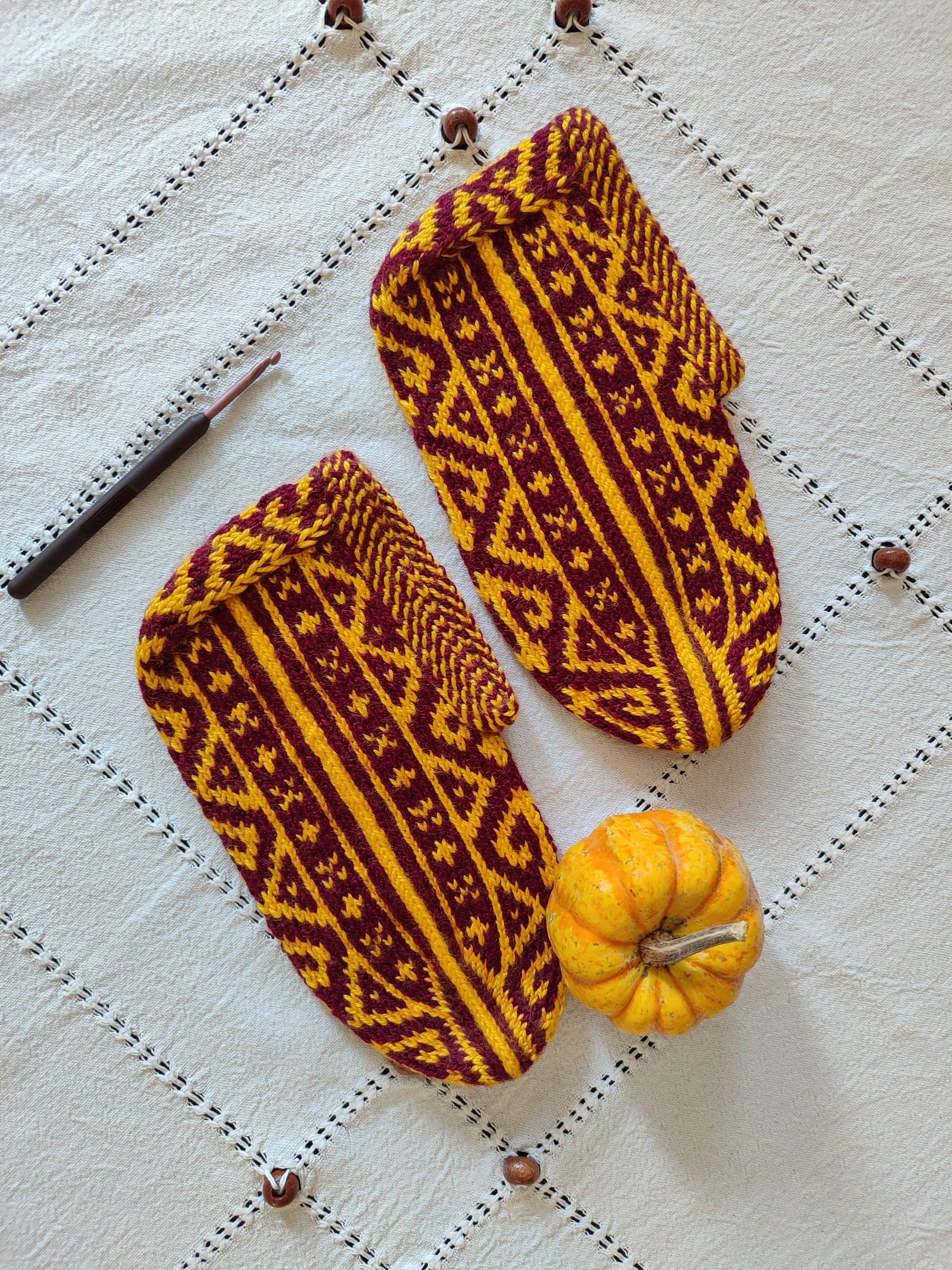 Handmade Knitted Turkish Slippers, Colorful Turkish Patik, Women ...