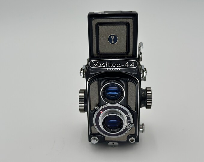 Vintage Yashica-44 Film Camera - Etsy