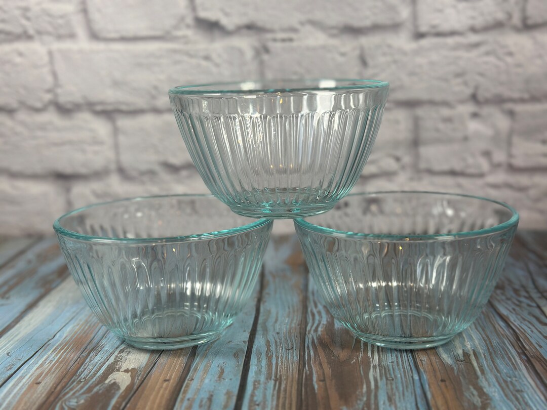 Set of Three Clear Blue Ribbed Pyrex Mixing Bowls From the 1990s - Etsy