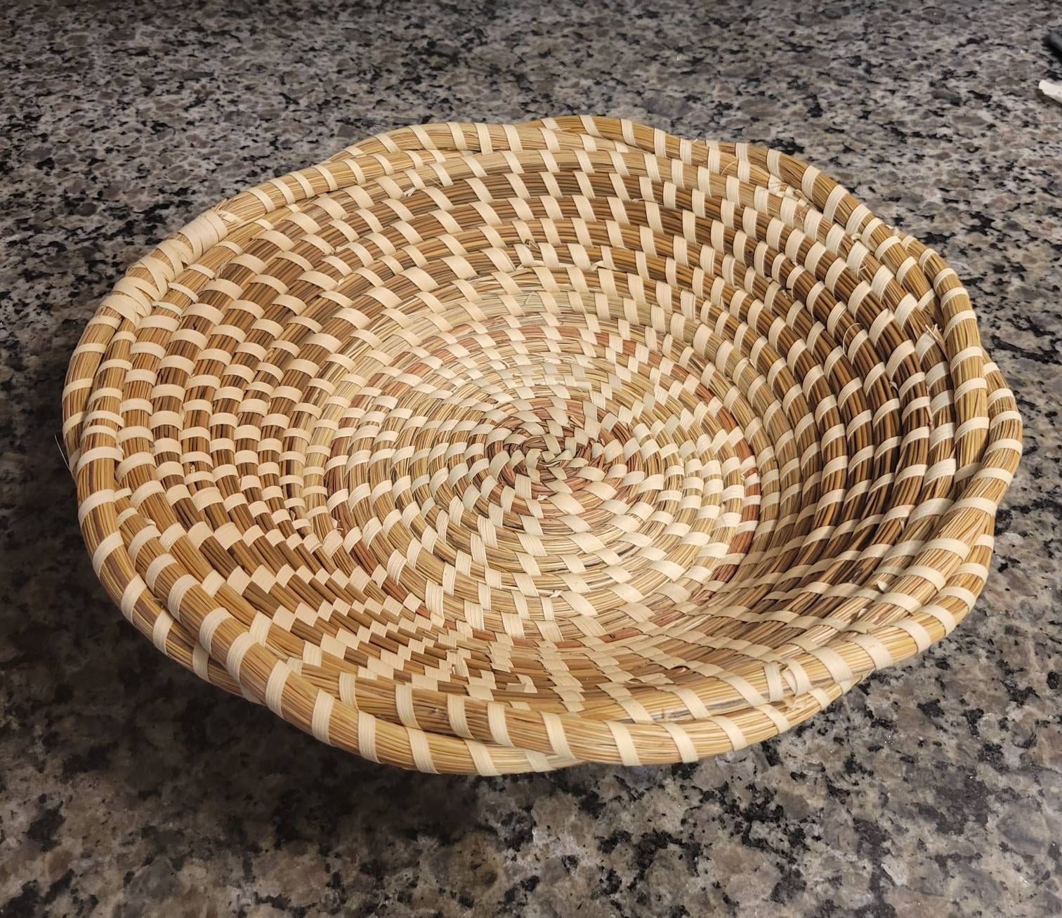 Braided Edge Bread Basket - Etsy