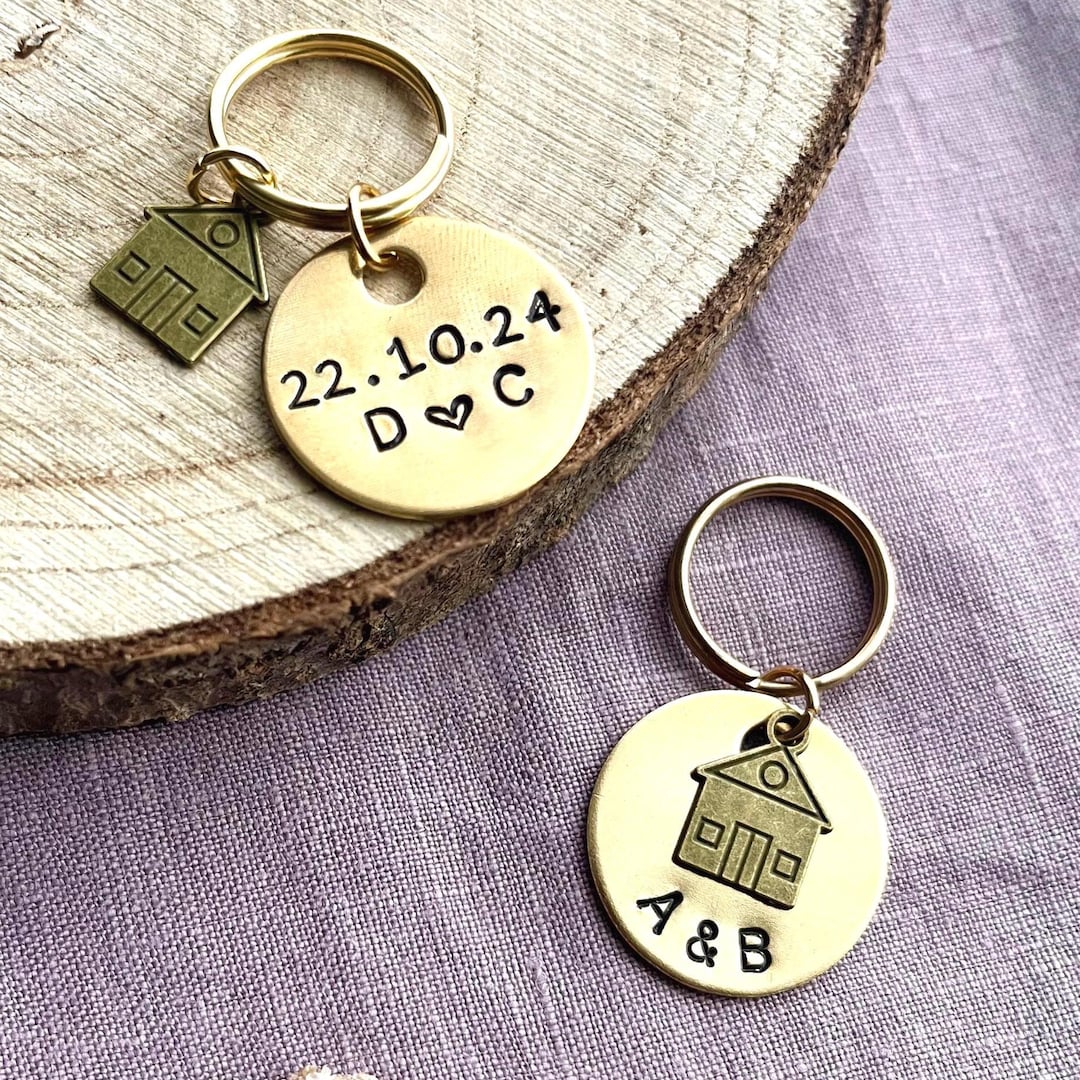 Personalised Gold First Home Keyrings Gift - New Home Housewarming ...