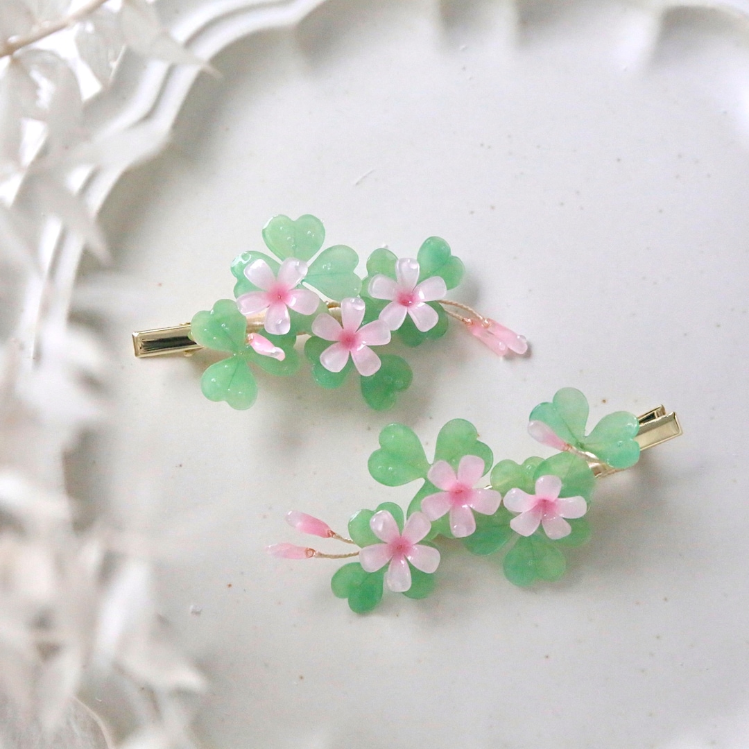 Creeping Woodsorrel Hair Clips, Shrink Plastic Hair Pins, Handmade ...