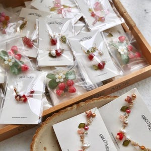 Handmade Strawberry Hair Pins, Cute Fruit Hair Clips, Red Shrink ...