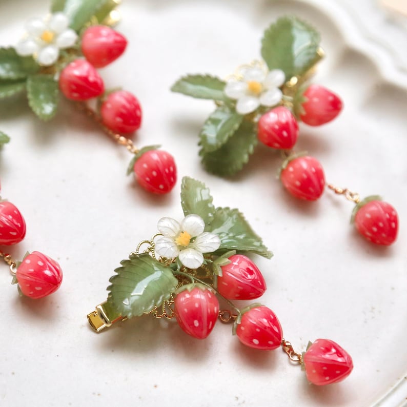 Handmade Strawberry Hair Pins, Cute Fruit Hair Clips, Red Shrink ...