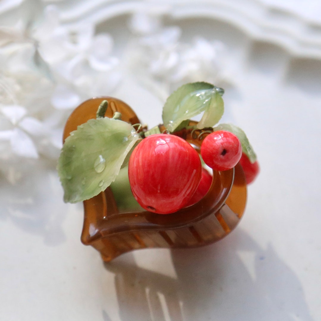 Christmas Apple Hair Clips, Clay Apple, Shrink Plastic Leaves, Unique ...