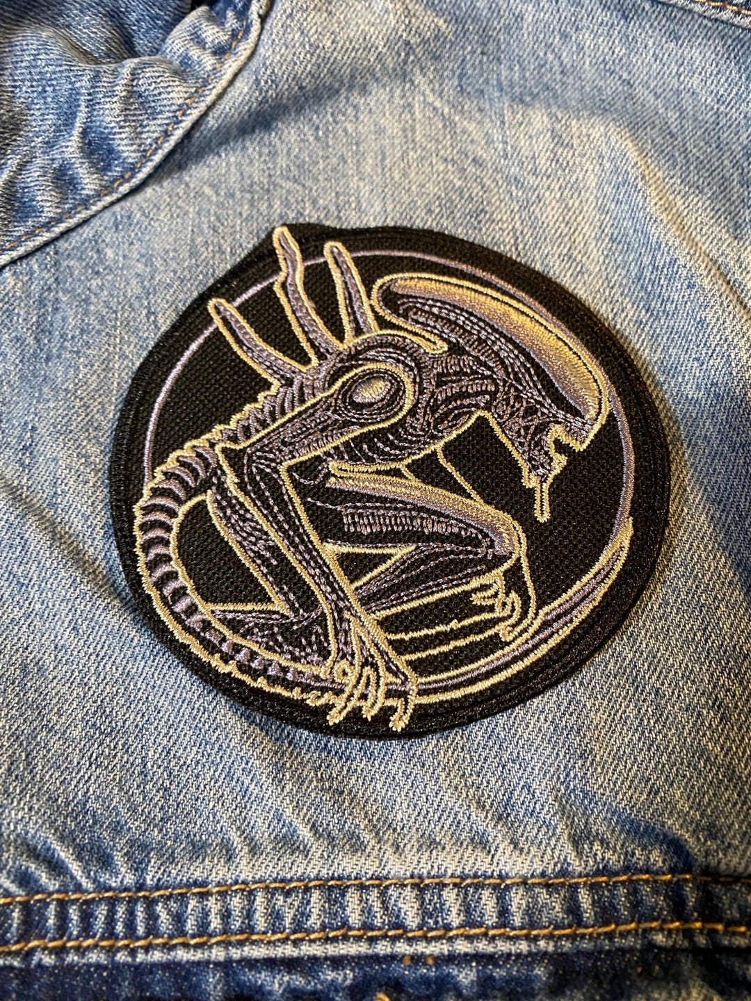 Alien Xenomorph Embroidered Patch: Sci-fi Horror Fan Gift - 4 Inch - Etsy