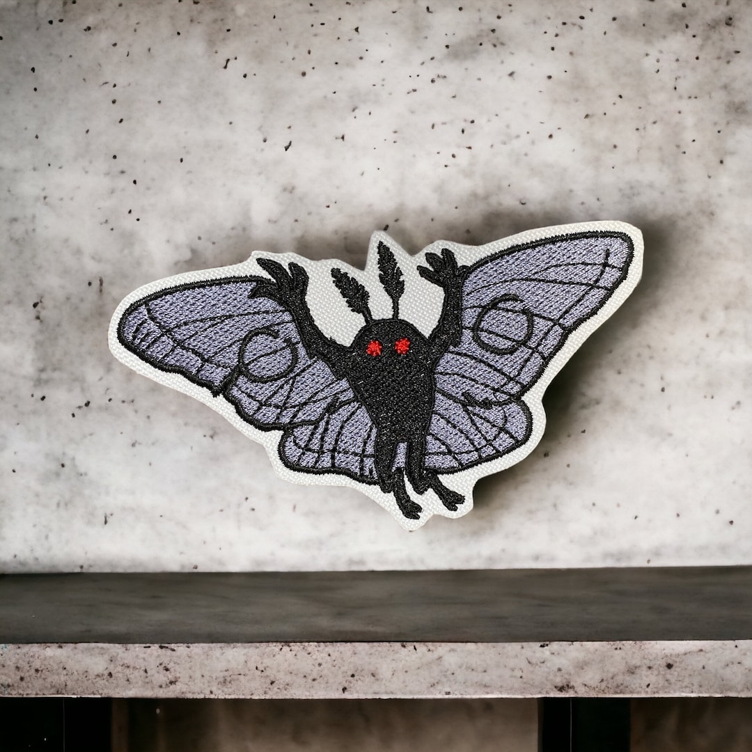 Mothman Patch - Cryptid, Paranormal, Folklore, Iron On/sew On ...