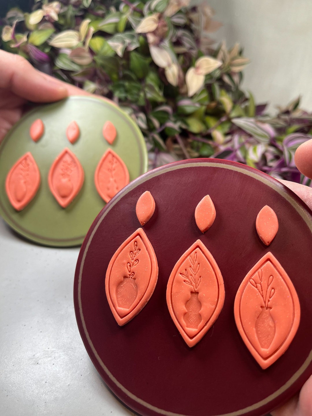 Clay Cutter | Vase Design | Leaf Shape Cutter| Embossed + Debossed ...
