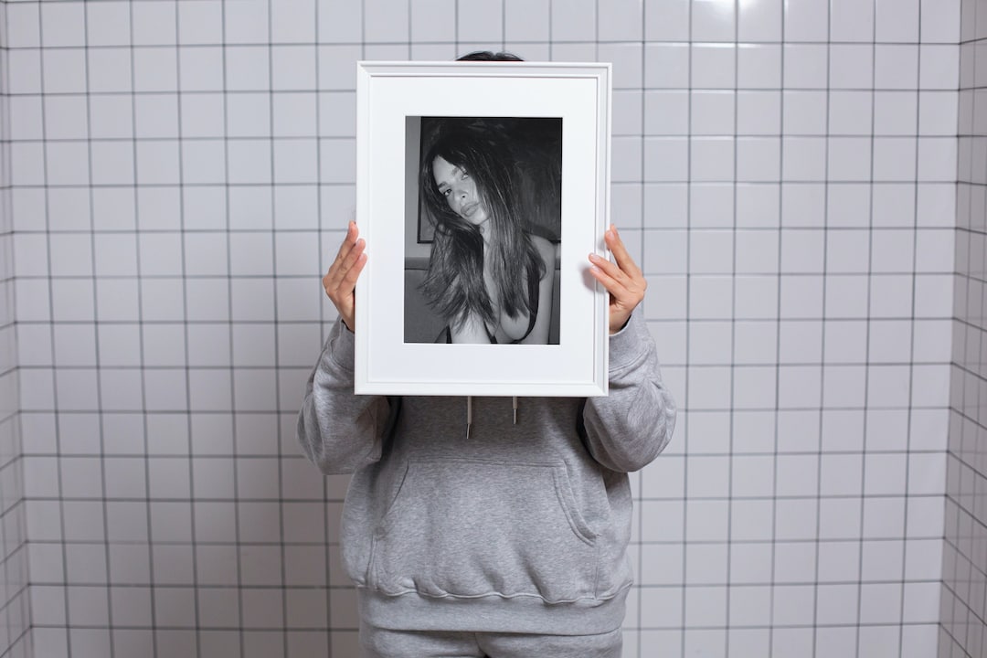 Emily Ratajkowski Printable Art Poster All Size Svg / Pdf - Etsy