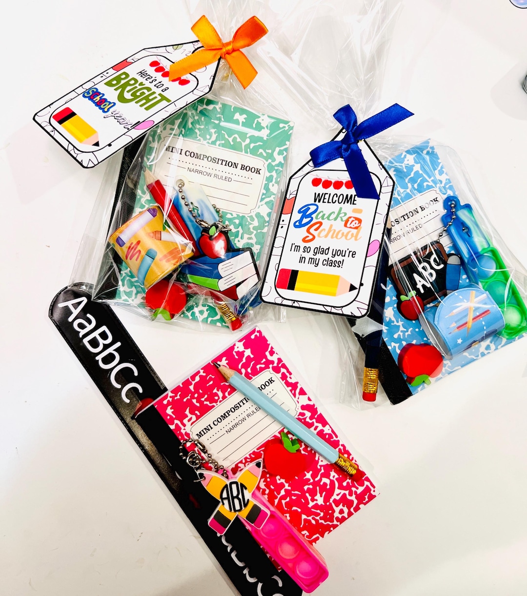 Personalized Back to School Gift Set: Mini Notepad, Pencil & Keychain ...