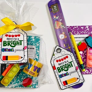 Personalized Back to School Gift Set: Mini Notepad, Pencil & Keychain ...