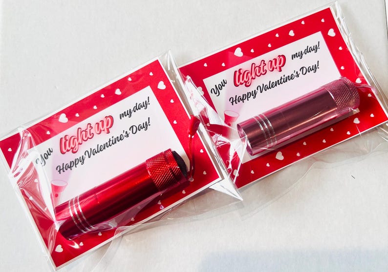 Valentine Flashlight Favors/ Classroom Valentines - Etsy