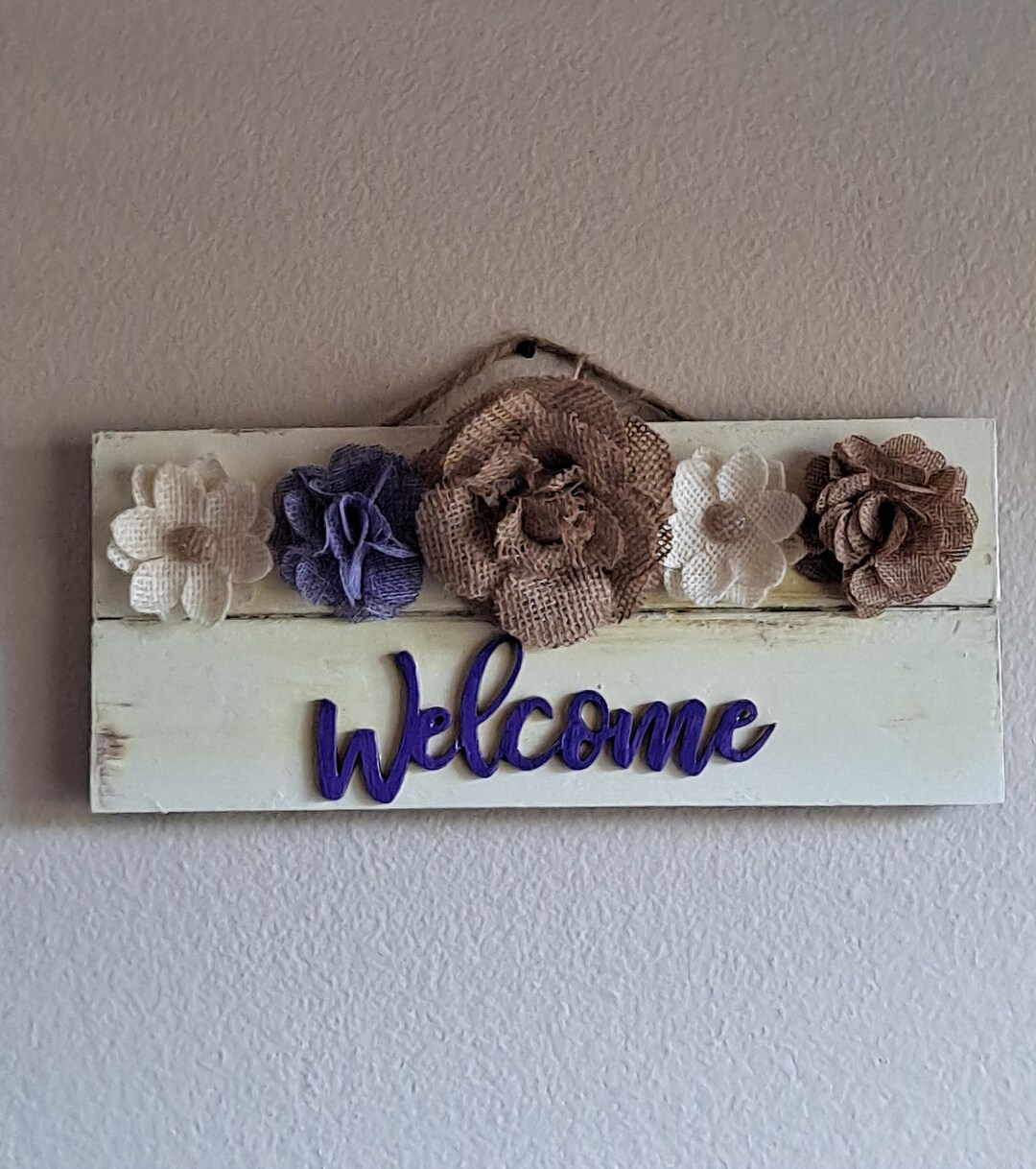 Purple Burlap Flower Welcome Sign: Rustic Wooden Pallet - Etsy