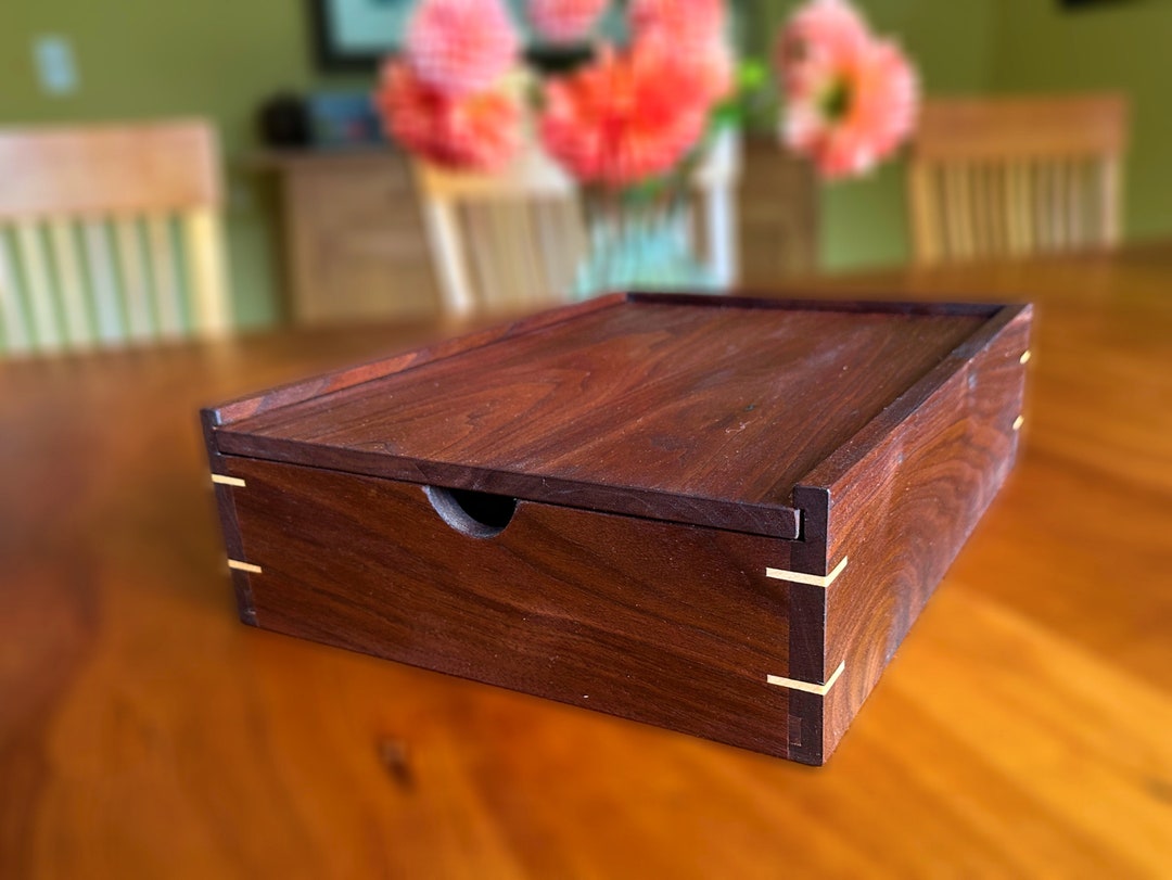Walnut Wood Keepsake Box: Personalized Sliding Lid, Maple Splines - Etsy