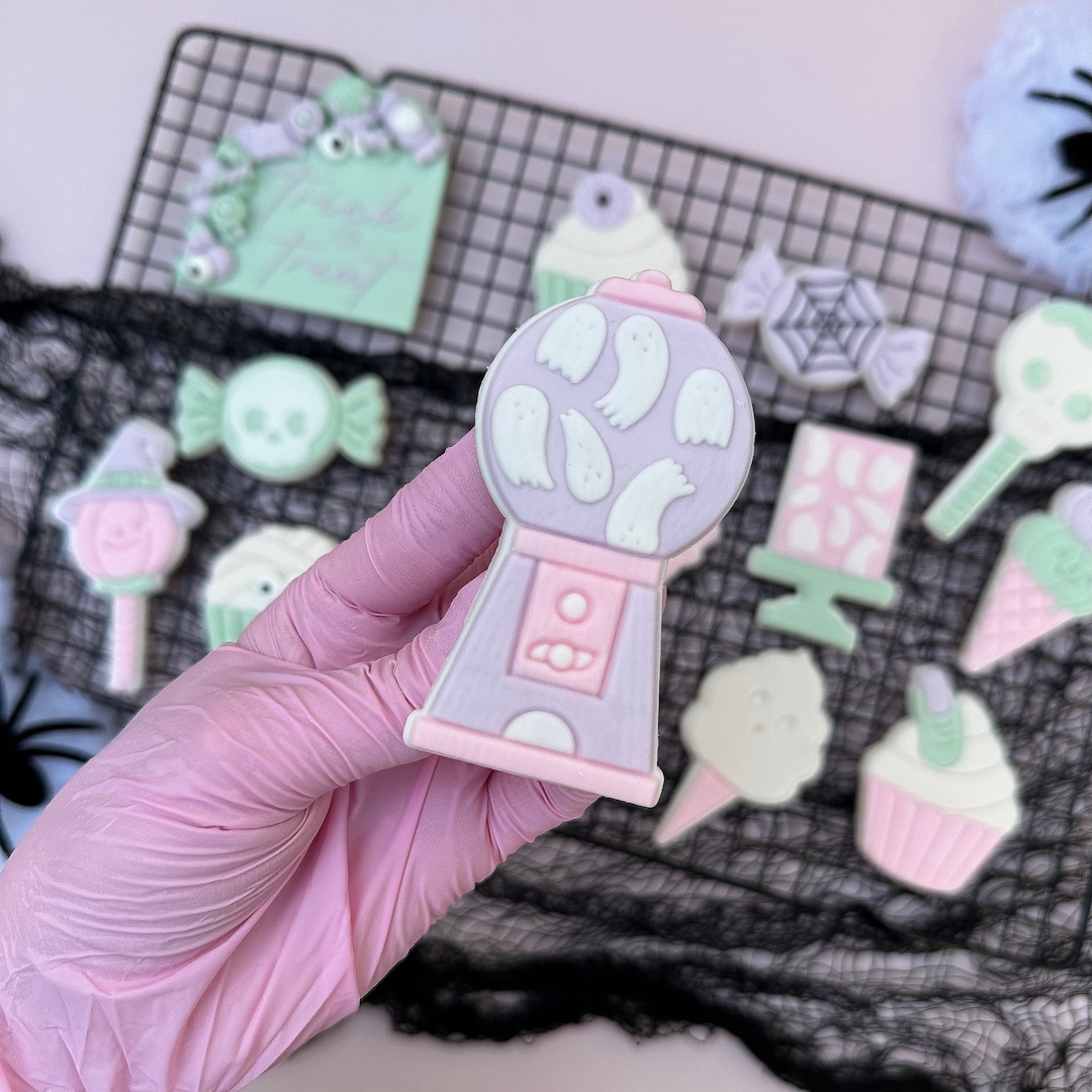 Bubble Gum Machine Ghost Horror Candyland Fondant Embosser Cookie Stamp ...
