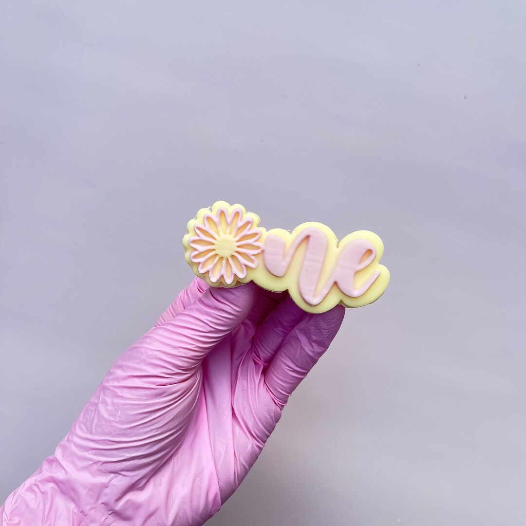 One Daisy Lettering Embosser Fondant Stamp With Cookie Cutter - Etsy