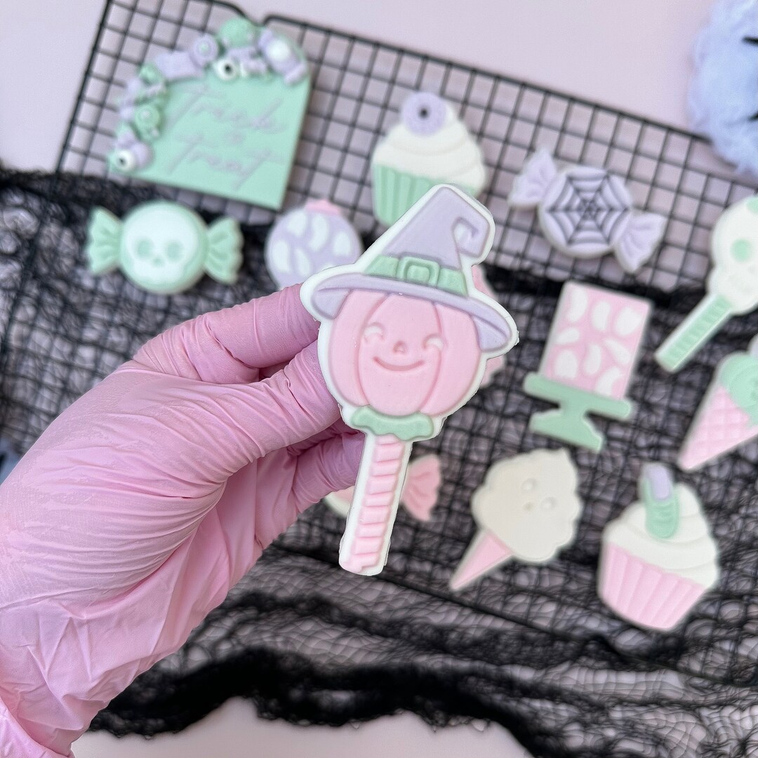 Cake Pop Spooky Pumpkin Horror Candyland Fondant Embosser - Etsy