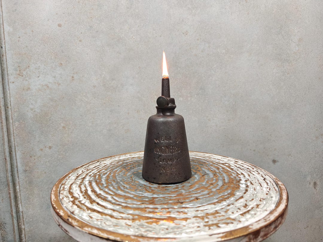 Very Nice Old and Heavy Oil Lamp Well's Engineers Lamp No 4. - Etsy