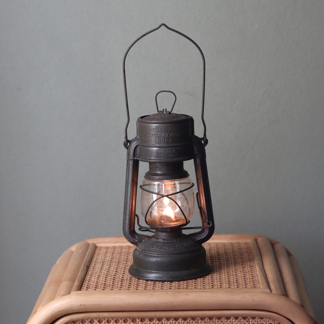 Beautiful Vintage Storm Lamp, Storm Lantern, Feuerhand 276 STK, Dpba ...