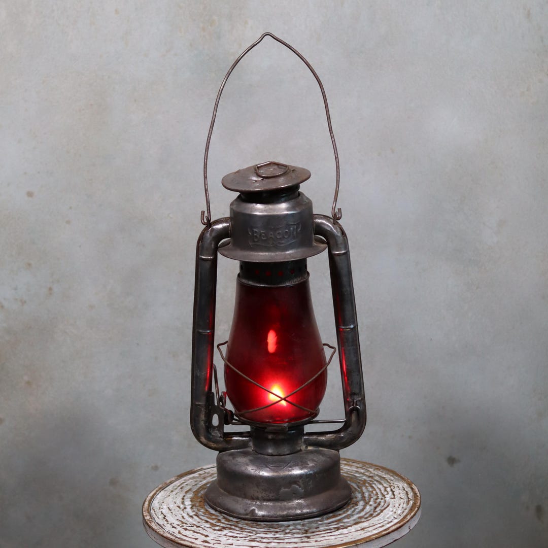 Special Canadian Storm Lamp, Storm Lantern, Beacon With Beautiful Red ...