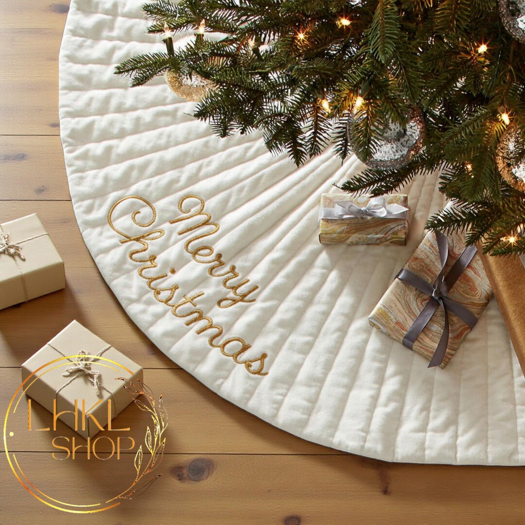 Quilted Christmas Tree Skirt, Christmas Tree Decor, Personalized Tree ...