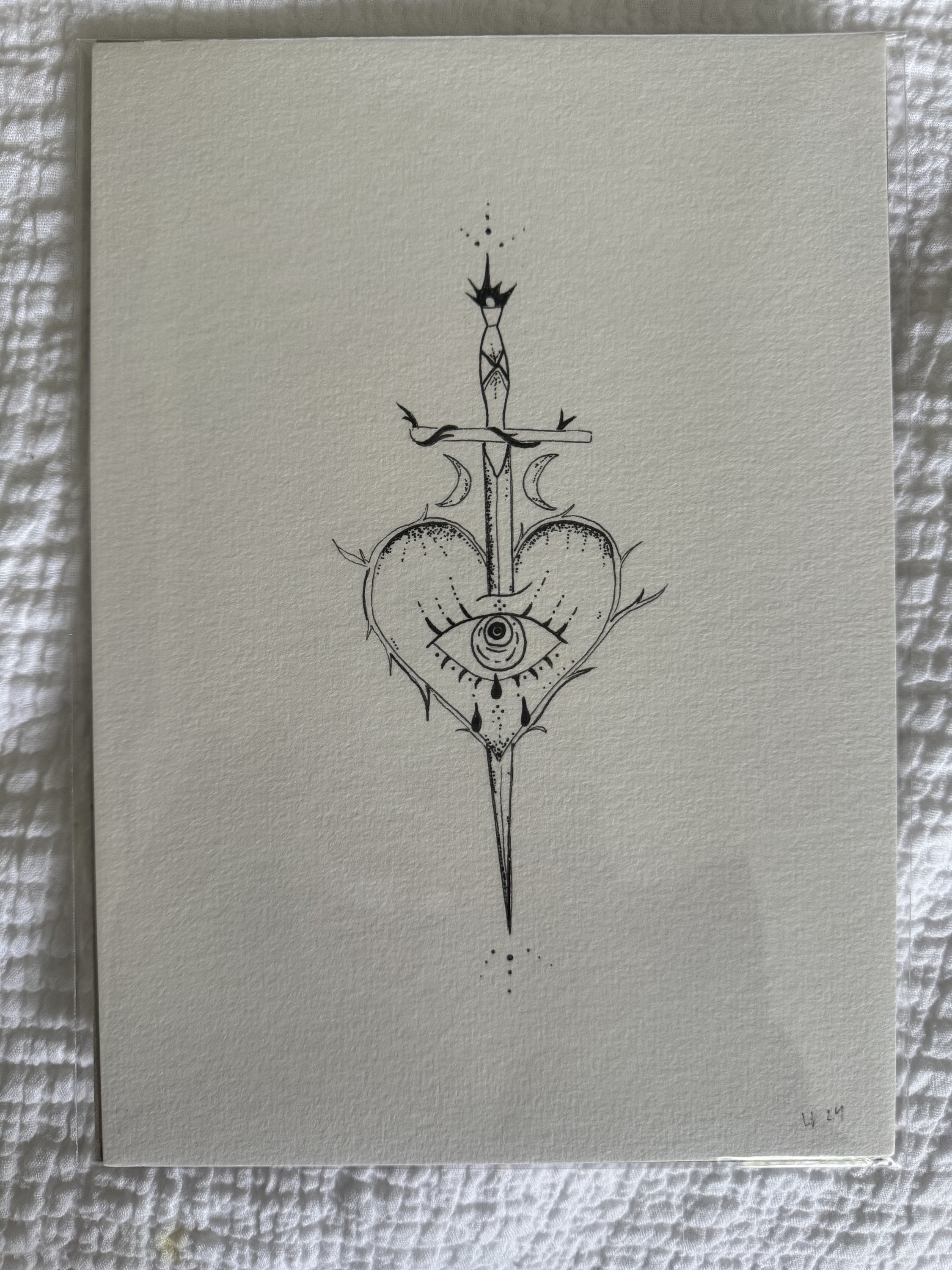 Heart Eye Sword Drawing - Etsy