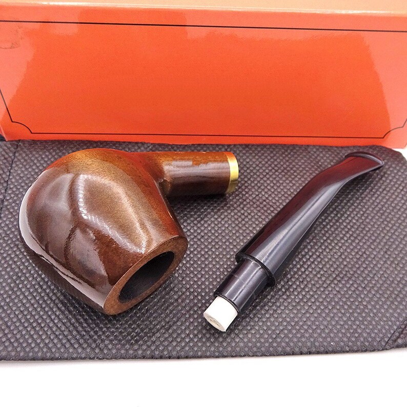 Stylish Pear Wooden Apple Pipe Like Rare Briar Pipes With Unique ...