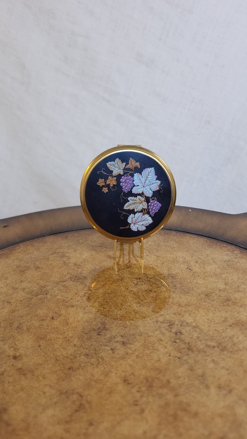 Vintage Stratton Compact Mirror in Gold Tone With Floral Design - Etsy