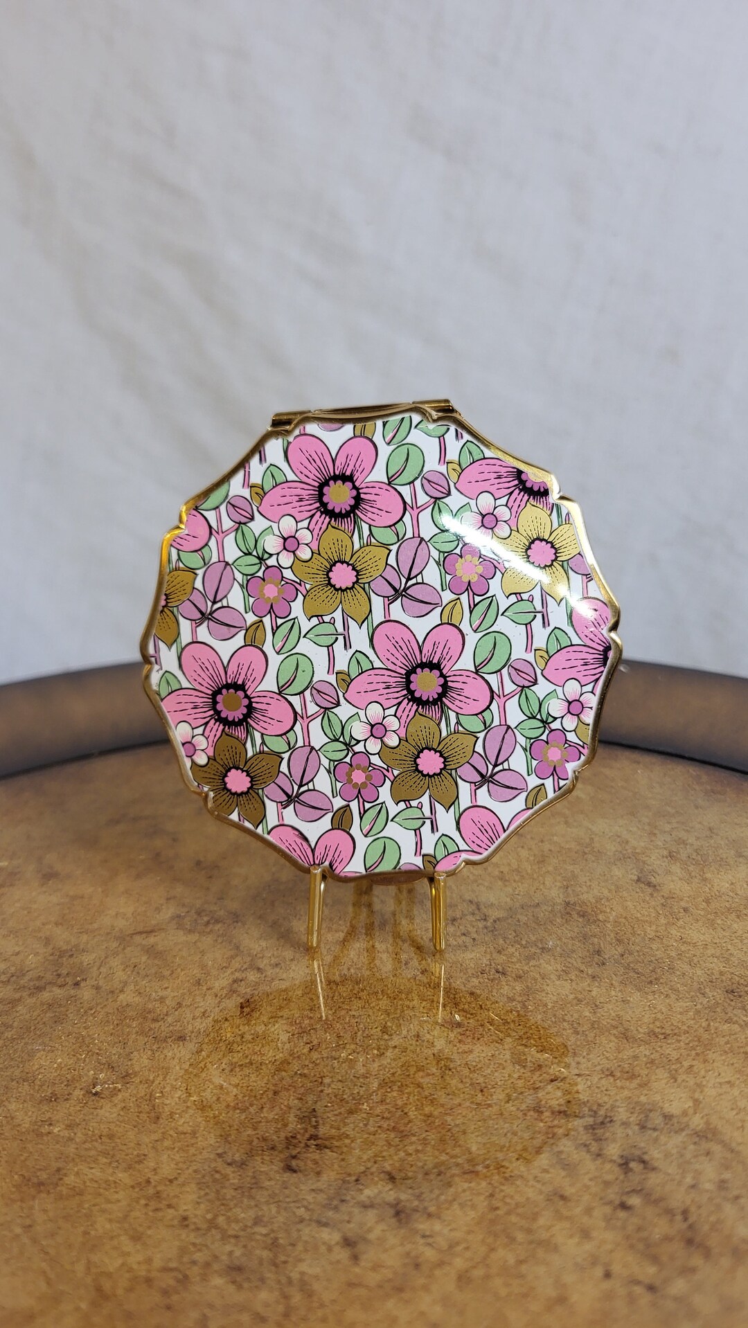 Vintage Stratton Compact Mirror in Gold Tone With Floral Design - Etsy UK