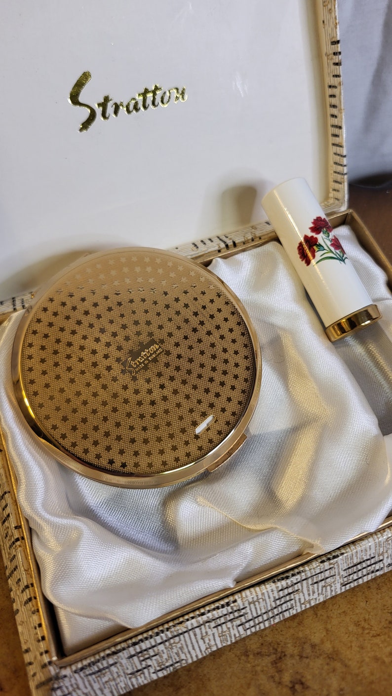 Vintage Stratton Compact Mirror, Lipstick Holder With Floral Design and ...