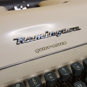 Vintage Remington Quiet Riter Miracle Tab Typewriter With Original Case. - Etsy