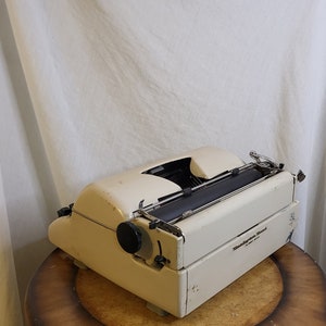 Vintage Remington Quiet Riter Miracle Tab Typewriter With Original Case. - Etsy