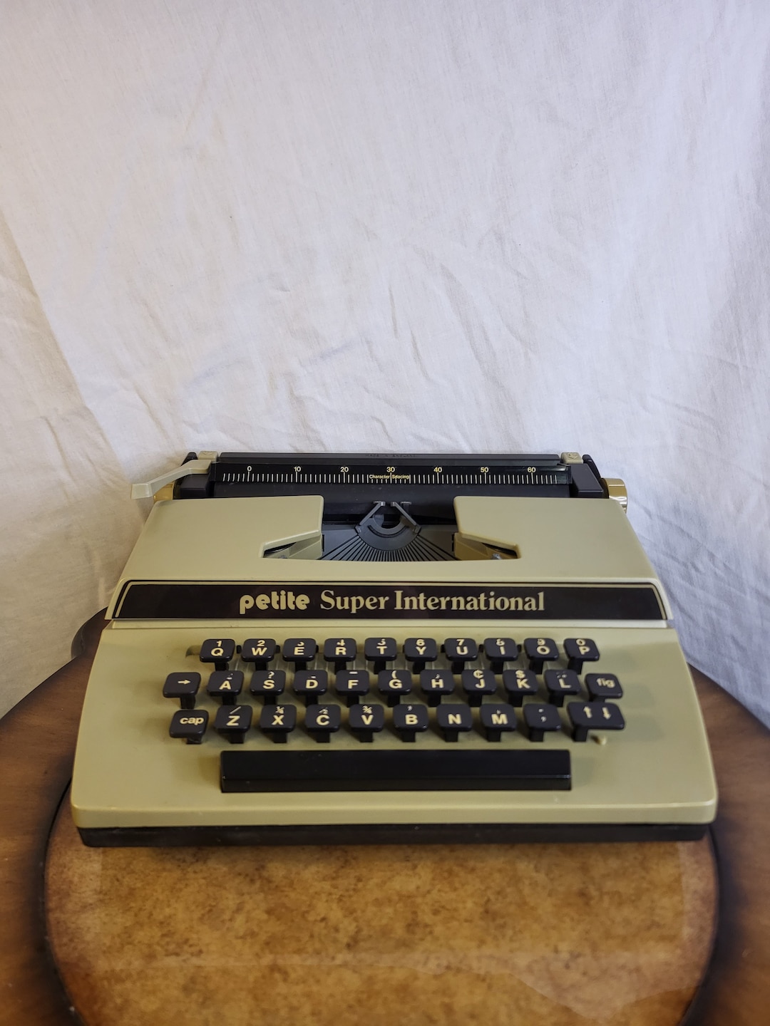 Petite Super International Typewriter With Case - Etsy