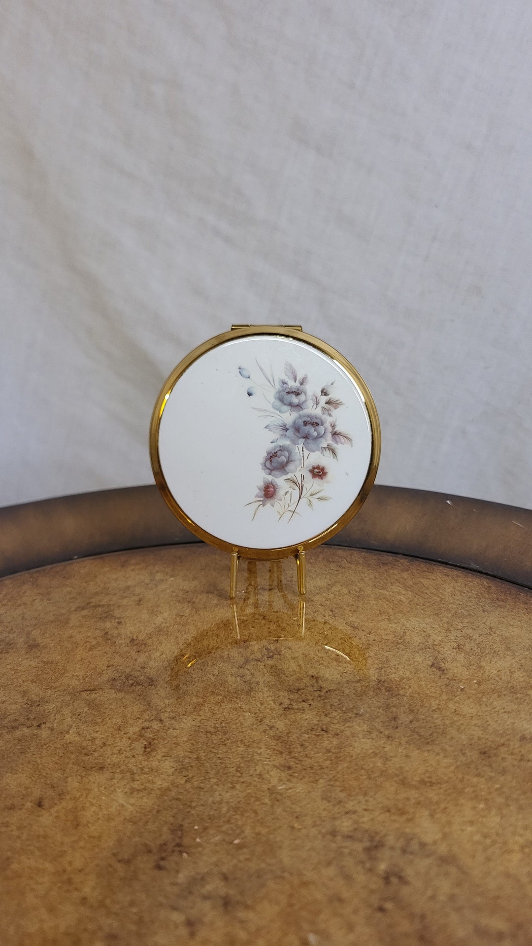 Vintage Stratton Compact Mirror in Gold Tone With Floral Design - Etsy