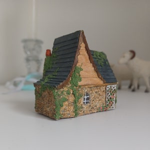 Miniature House Stone Cottage Model Diorama 132th Scale - Etsy