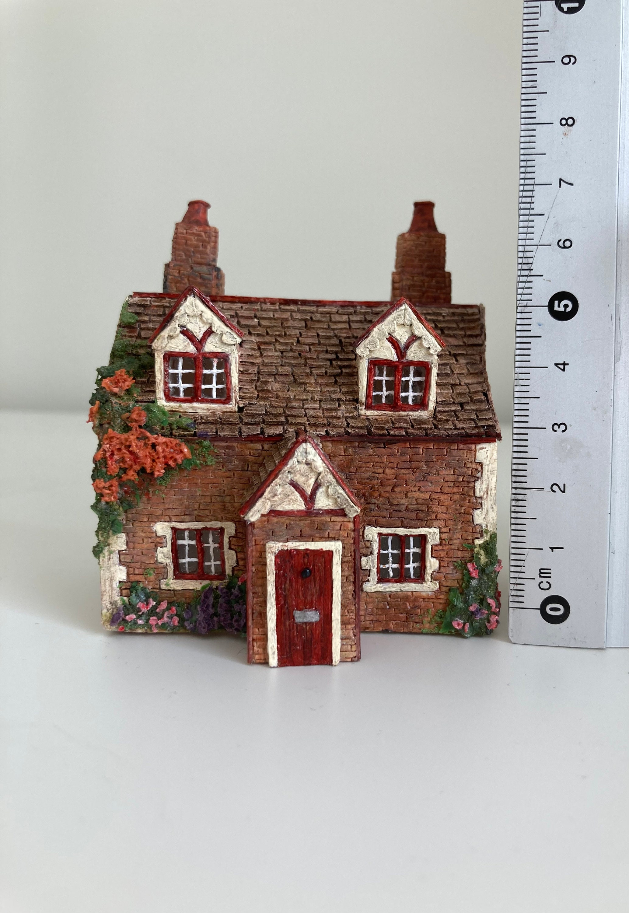 Miniature Light up House - Etsy