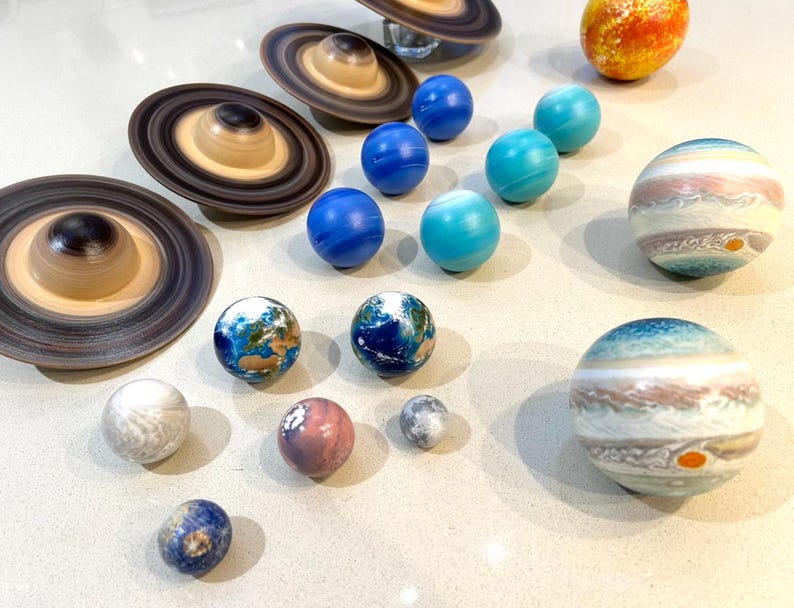 Hand-painted Solar System Set, Walnut Spheres, Space Lover Gift - Etsy