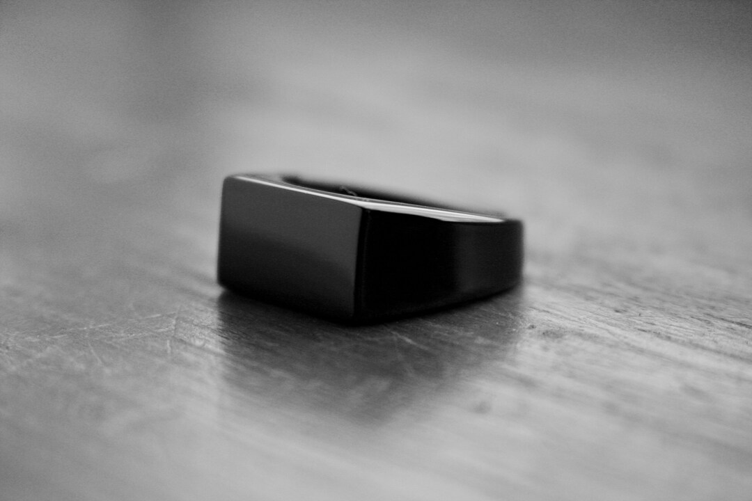 Black Rectangular Signet Ring - Etsy