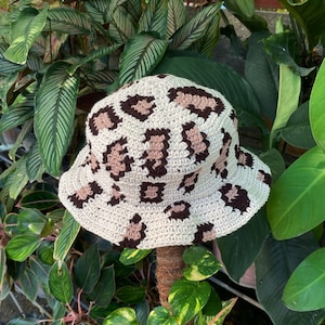 CROCHET HAT PATTERN | Leopard Print Hat - Etsy