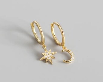 Vergoldete Creolen mit Stern-Anhänger vor Perlmuttscheibe - Etsy.de