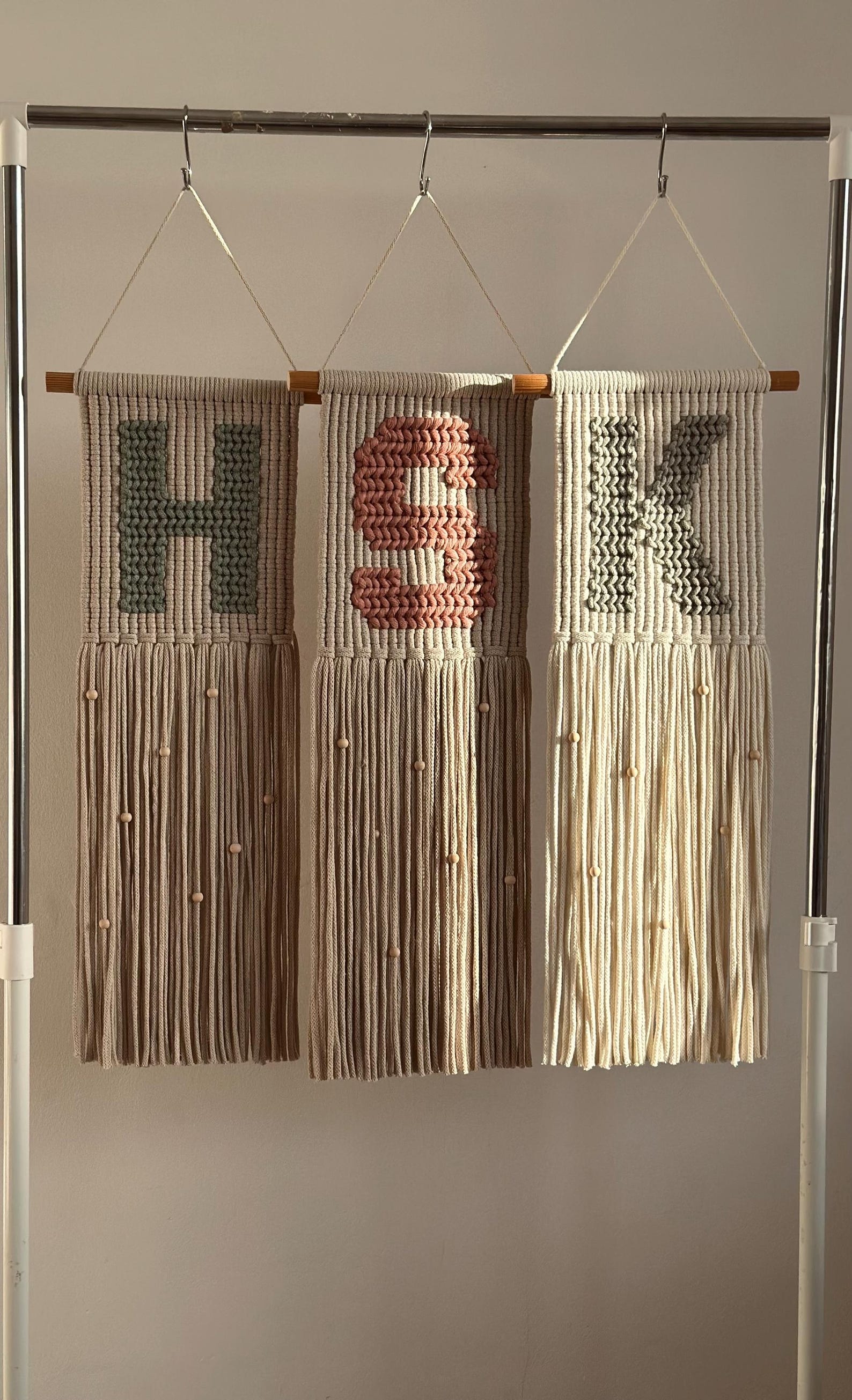 Macrame Letter Wall Hanging, Personalized Nursery Decor, Handmade - Etsy