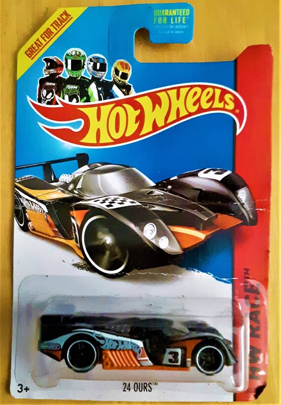 Hot Wheels 24 Ours Black