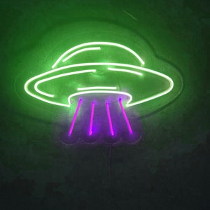 UFO Neon LED Sign - Cool Ufo Lamp & Wall Art | Unique LED Light for ...