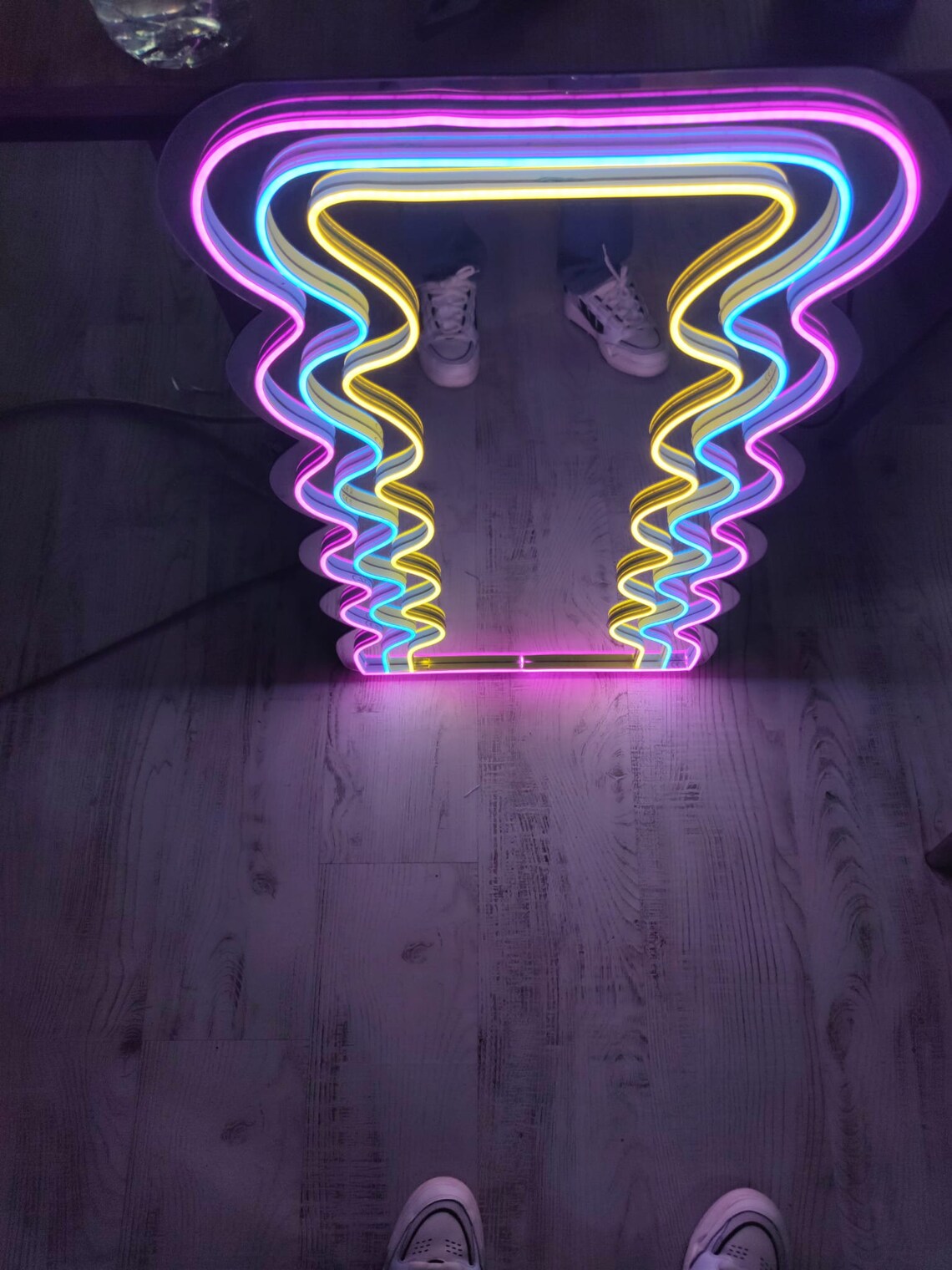 Wavy Neon Mirror, Custom Mirror Led Sign , Mirror Lights Custom Open ...