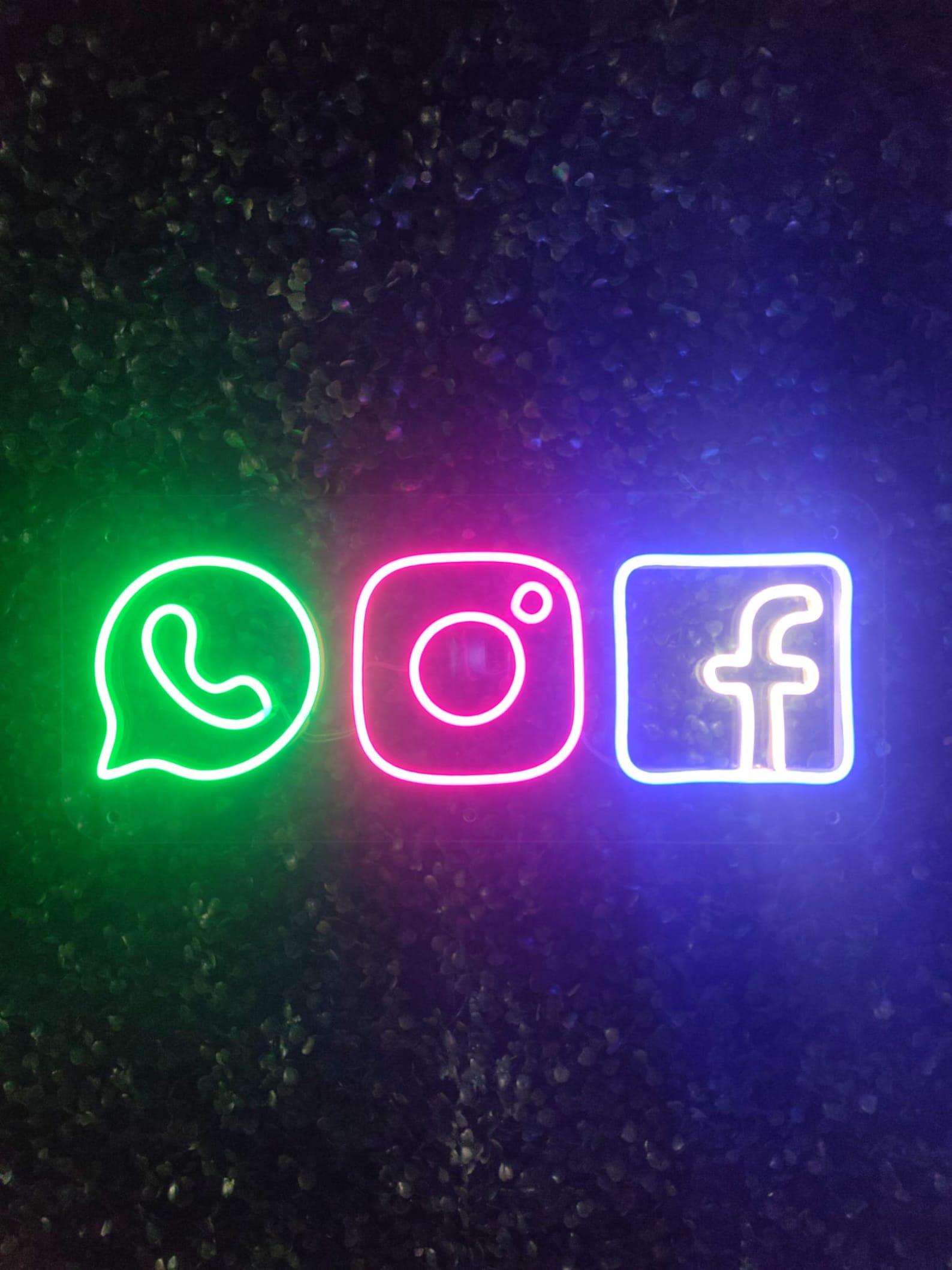 Whatsapp Neon Sign Facebook Neon Sign Instagram Neon Sign Social Media ...