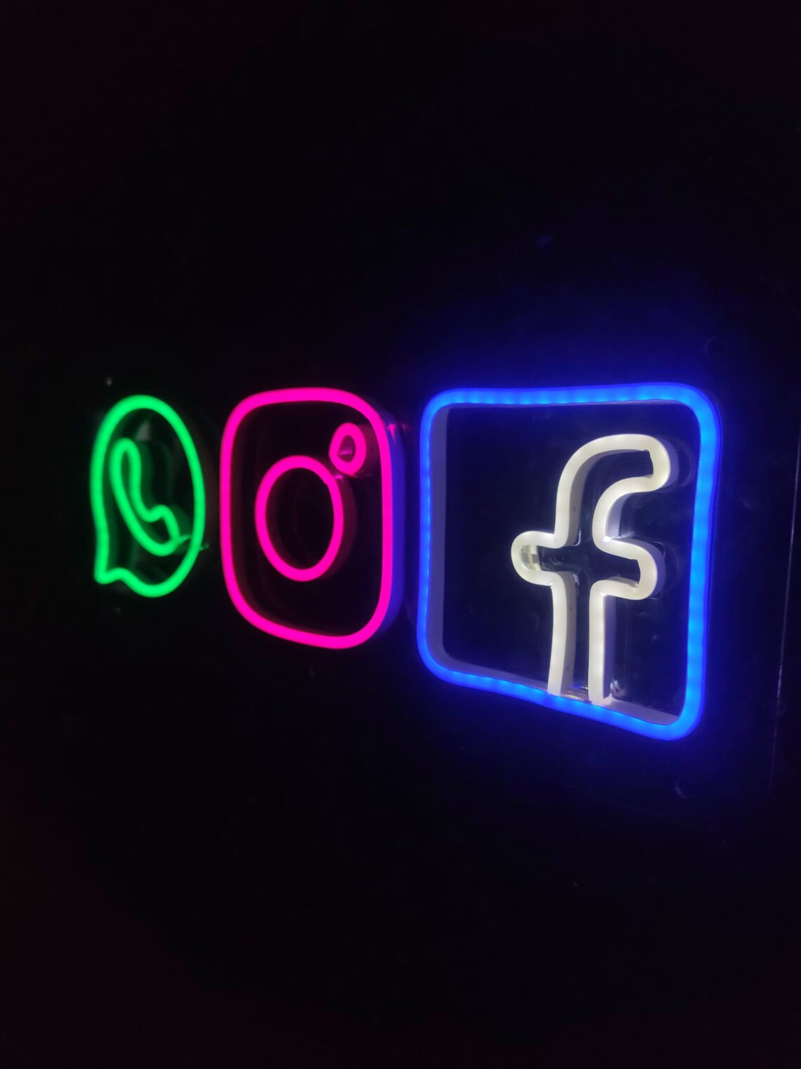 Whatsapp Neon Sign Facebook Neon Sign Instagram Neon Sign Social Media ...