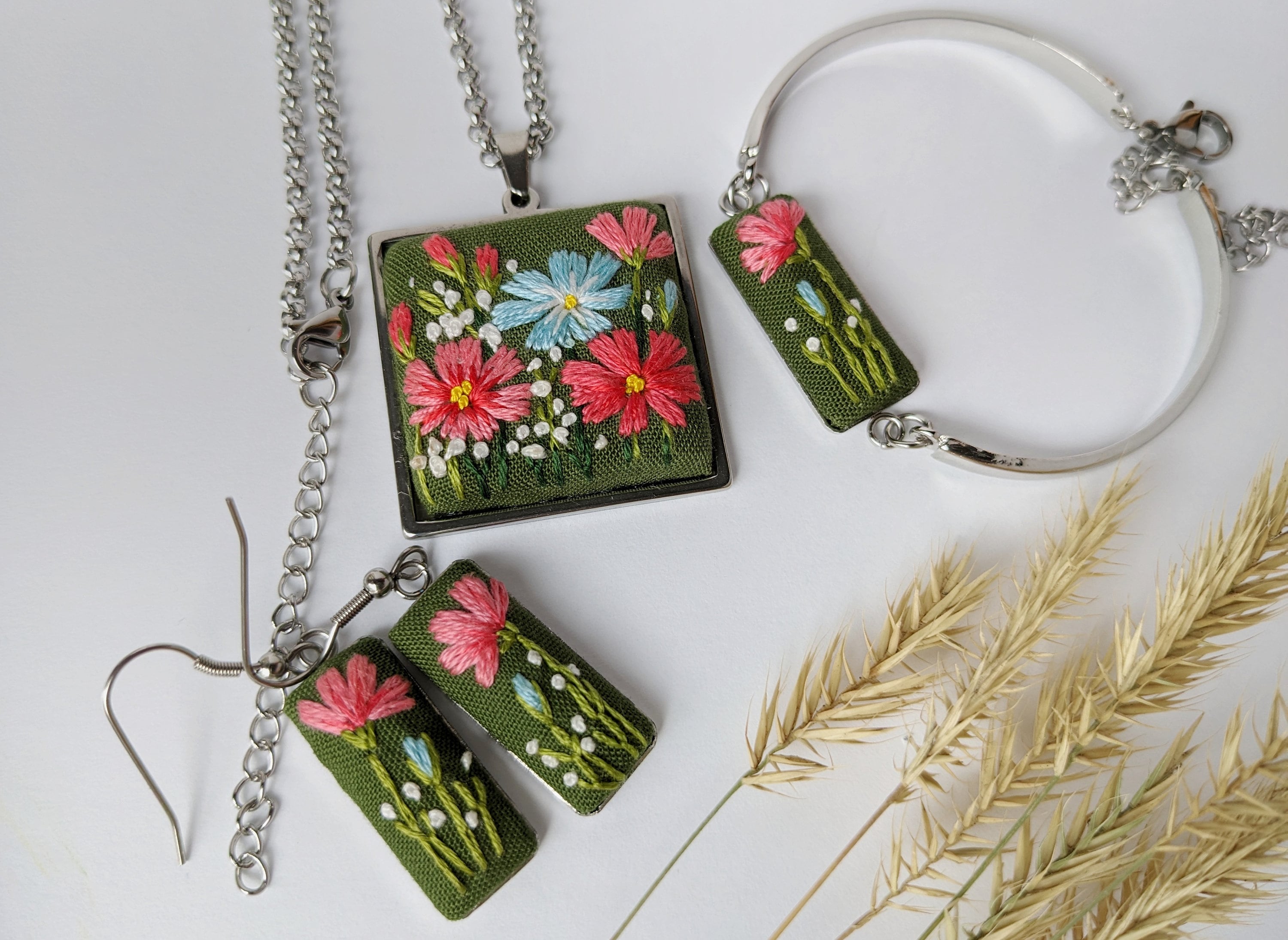 Hand-embroidered Pink Cosmos Embroidery Handmade Floral - Etsy