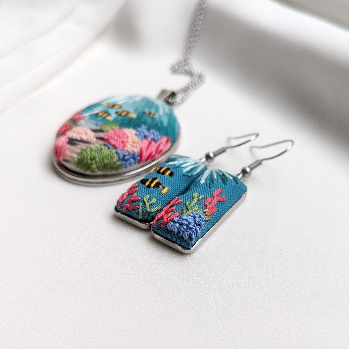 Hand Embroidered Jewelry, Ocean, Landscape Embroidered Jewelry Set ...