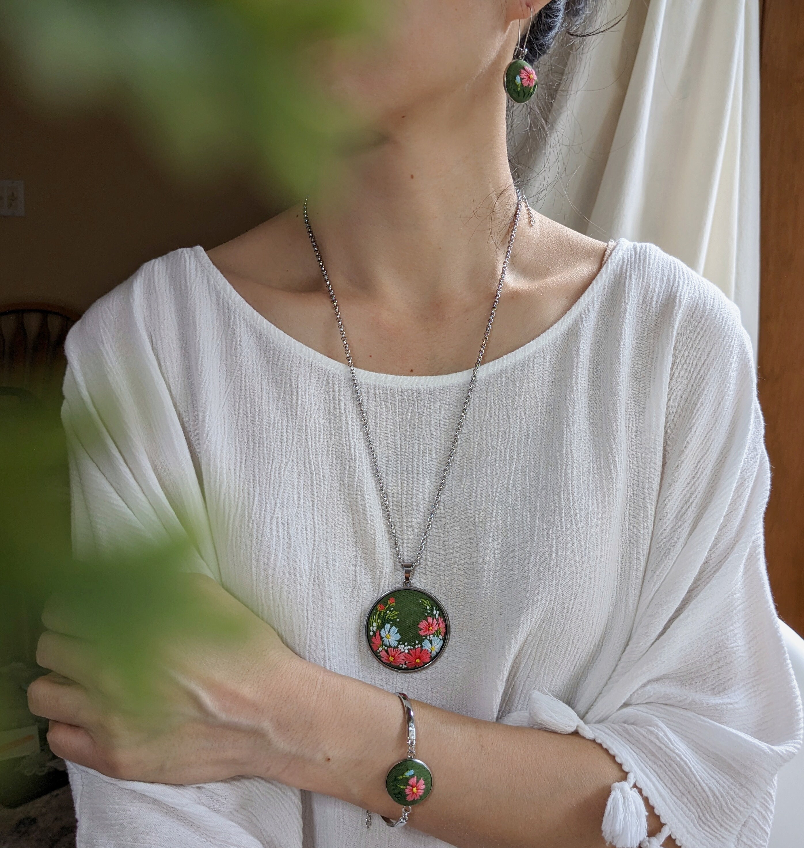 Hand-embroidered Pink Cosmos Embroidery Handmade Floral - Etsy